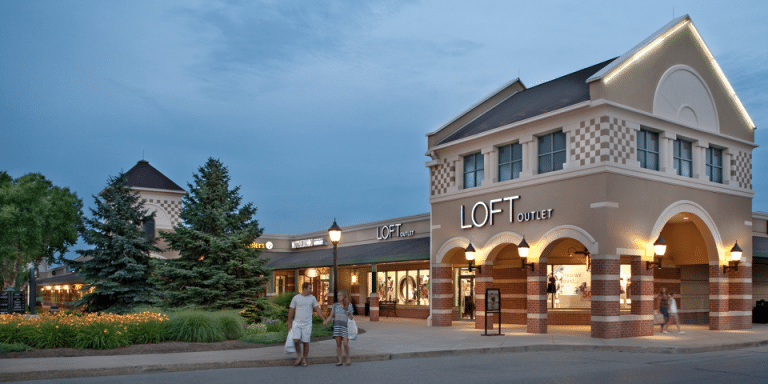Aurora Farms Premium Outlets - Aurora, OH | I-80 Exit Guide